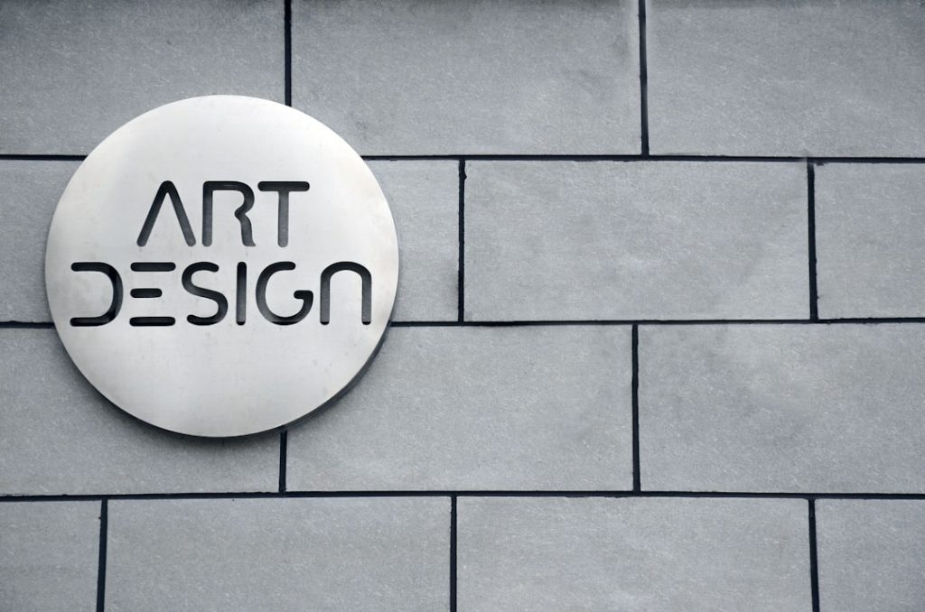 5 Logo Generators Favored by Marketing Agencies Managing Multiple ...